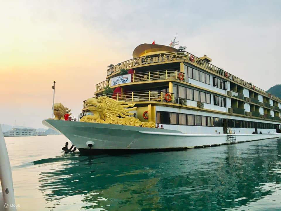 Ha Long Bay Overnight Cruise Tour by Golden Cruise - Klook Canada